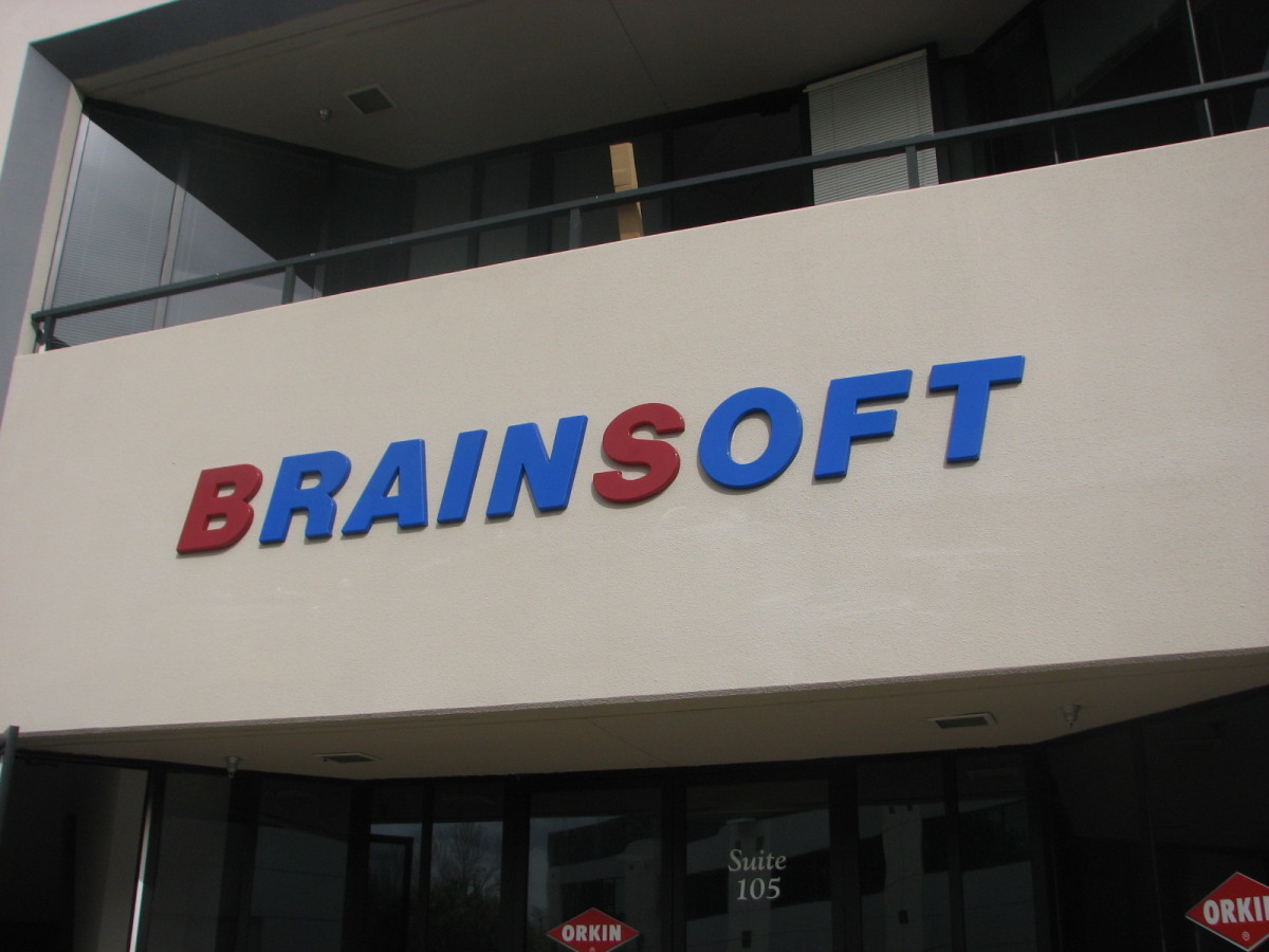 Simple Effective Building Signs